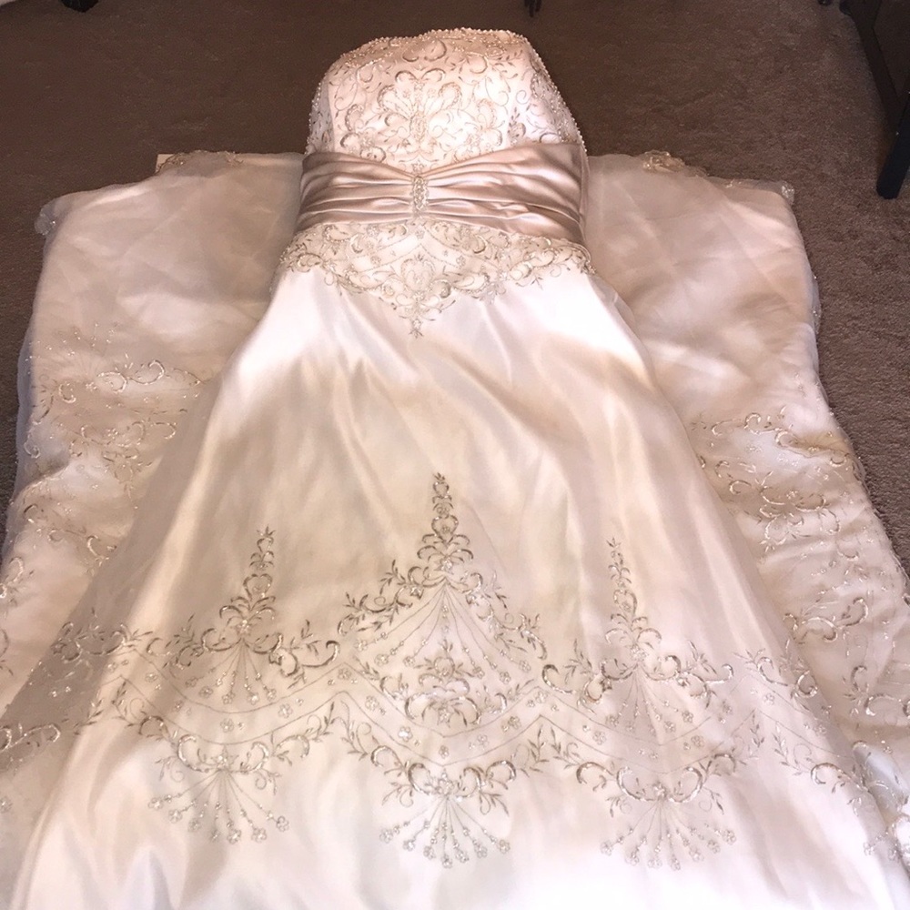 Private Collection Wedding Dress - Gem